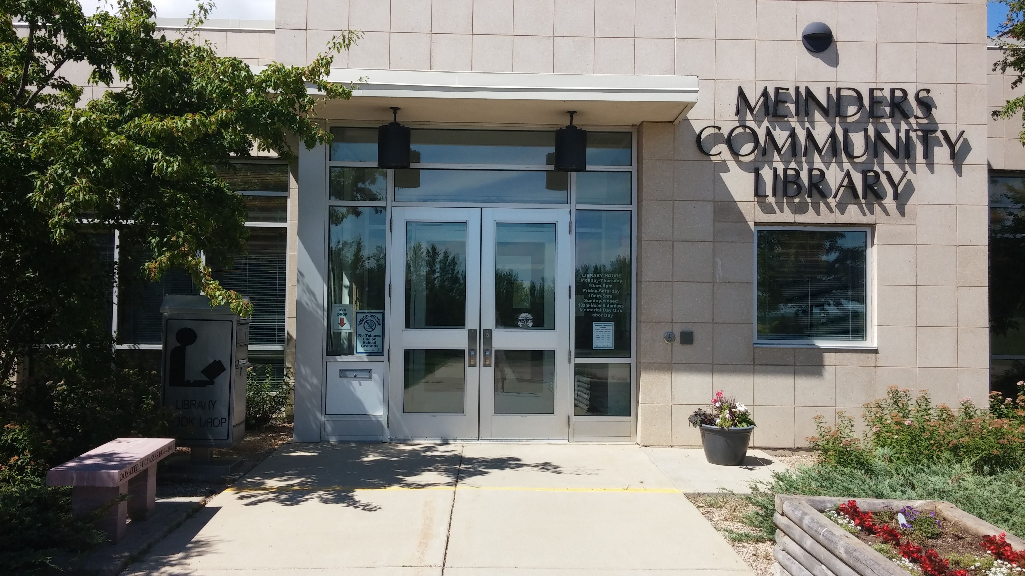 library – Meinders Community Library